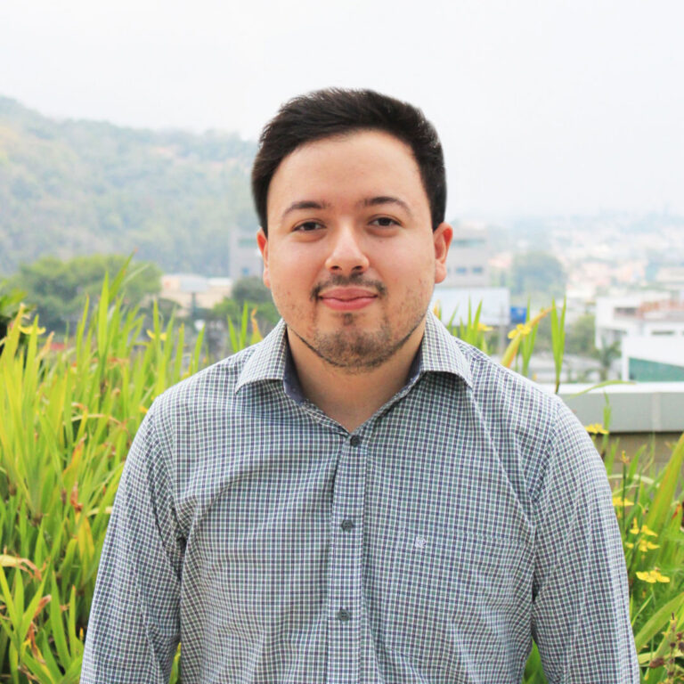 Nuestro Equipo - MERELEC